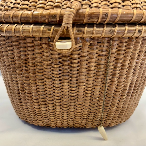 Barlow | Bags | Vintage Barlow Nantucket Woven Wicker Basket Purse Ship ...